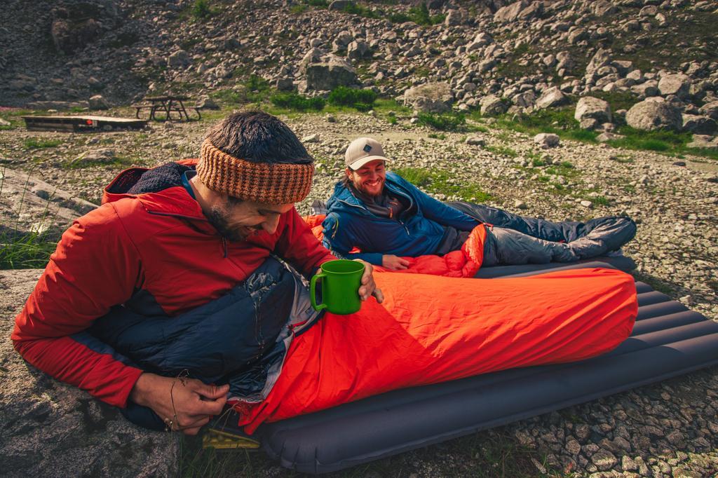 Ultralehké bivakovací vaky –⁠⁠⁠⁠⁠⁠⁠⁠⁠⁠⁠⁠⁠⁠⁠ Nalehko